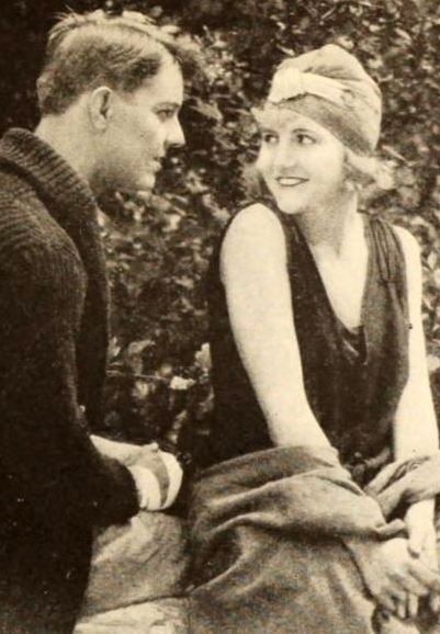 UNICORN SNEEZES short funny comedy script for 4-5 actors