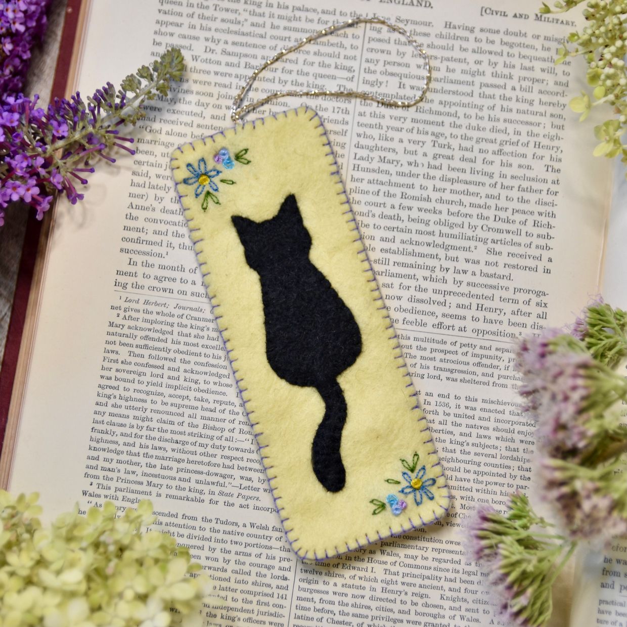PDF Sewing Pattern - Black Cat - Forget Me Not Book Mark