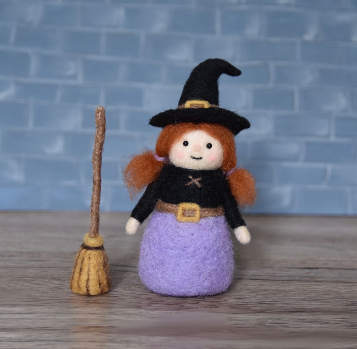 Witch With Broom - Halloween Needle Felting Pattern PDF - Tutorial