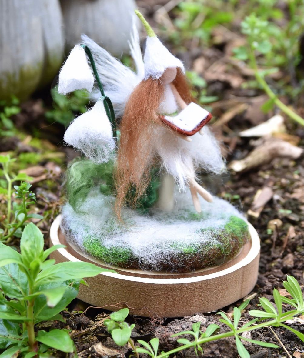 Snow drop Book Reading Fairy - Needle Felting Pattern PDF - Tutorial