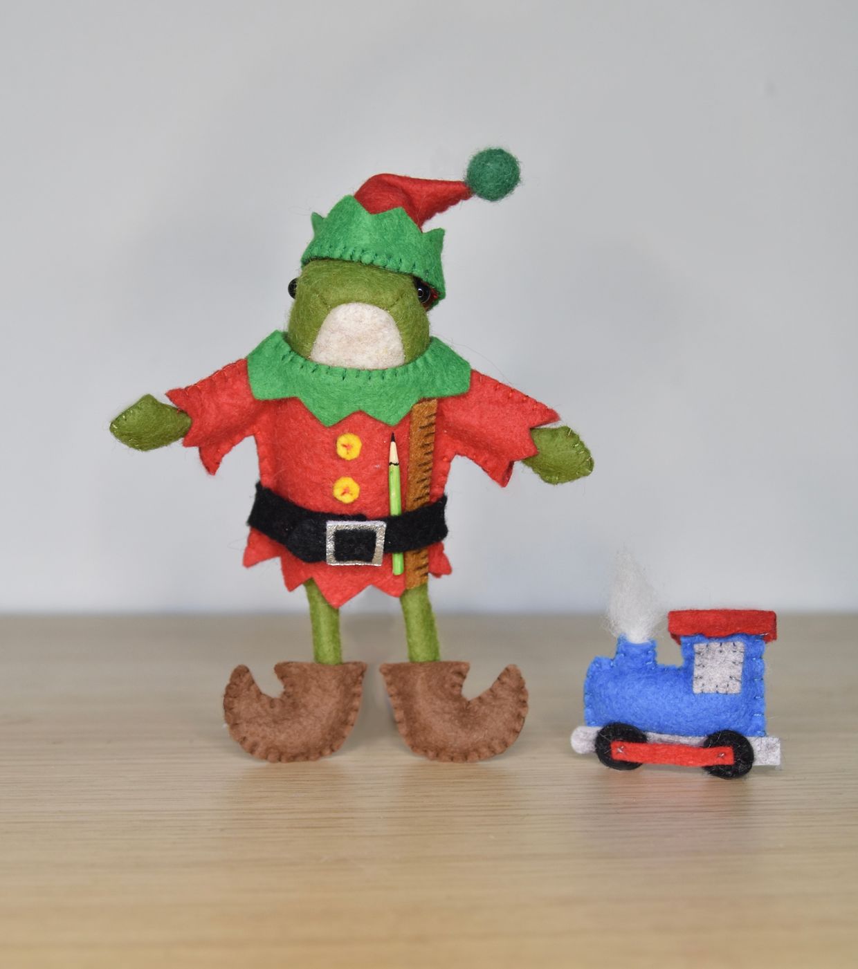 Boy Christmas Elf Outfit For Beanz The Frog Doll - Sewing Pattern PDF ...