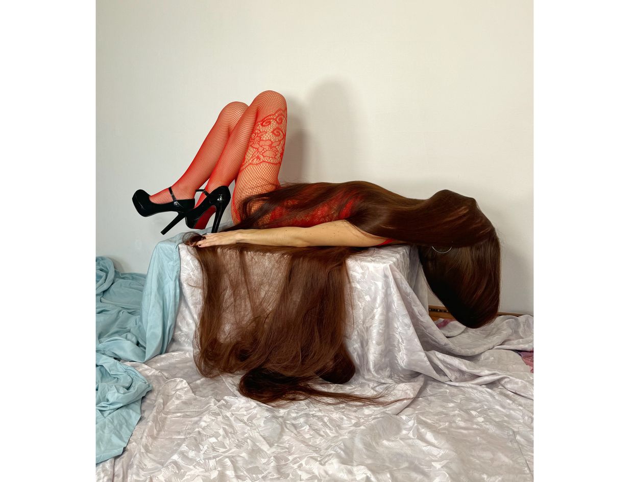 Rapunzel in Red – Seductive Long Hair Photo Series (25 Exclusive Images)