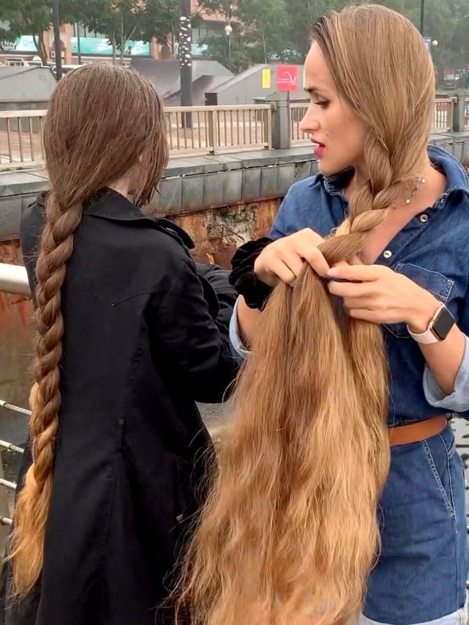 VIDEO - Floor length hair inspiration