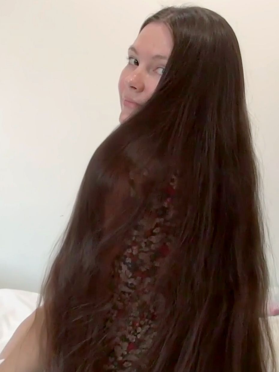 Video Kristina S Hair Display Show