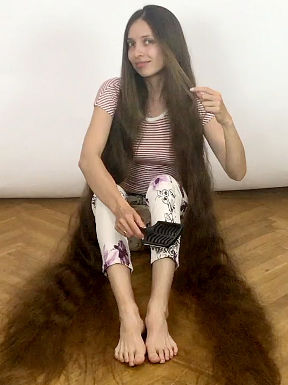 PHOTO SET - Ultra long hair relaxation 2 photoshoot