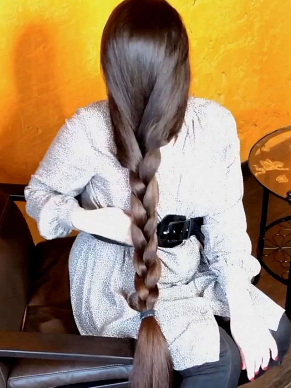 VIDEO - Opera singer hair