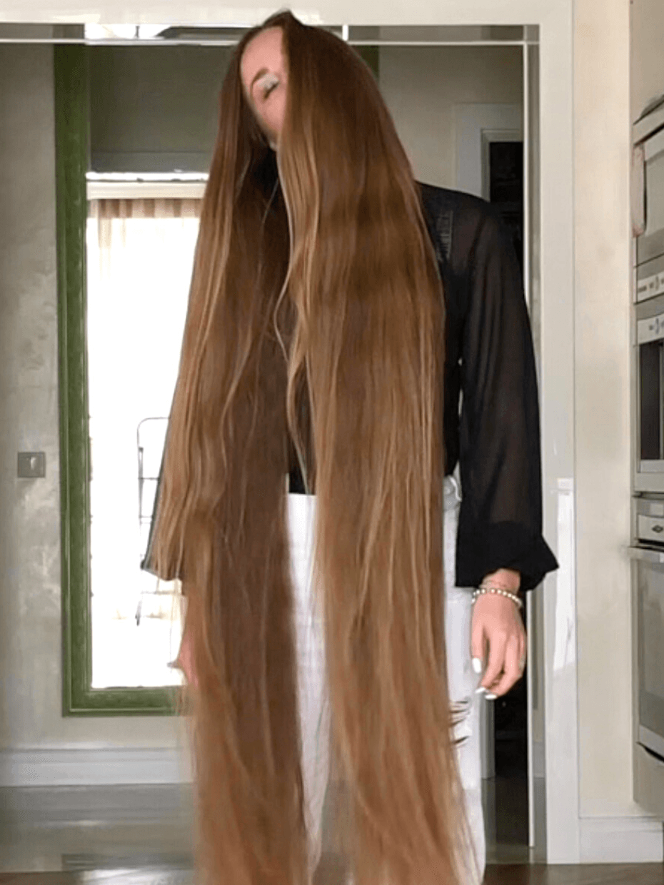 Video The Extreme Long Hair Enthusiast 6970