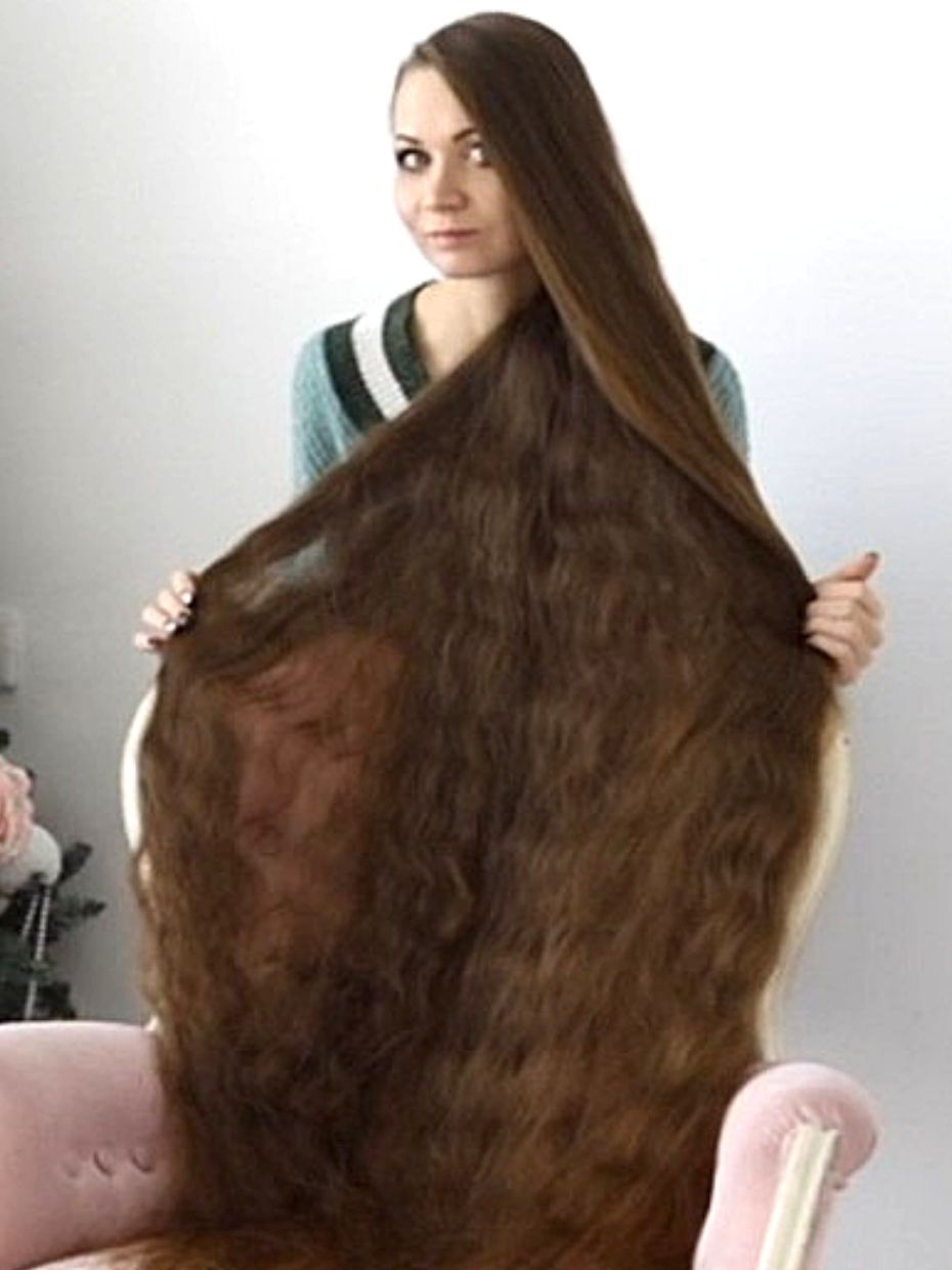 VIDEO - Extreme long hair paradise