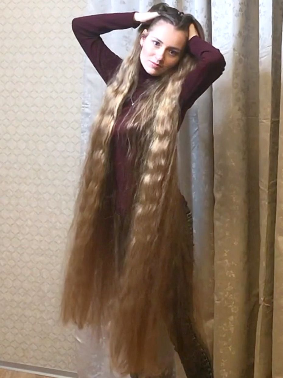 VIDEO - Super long special braid styling