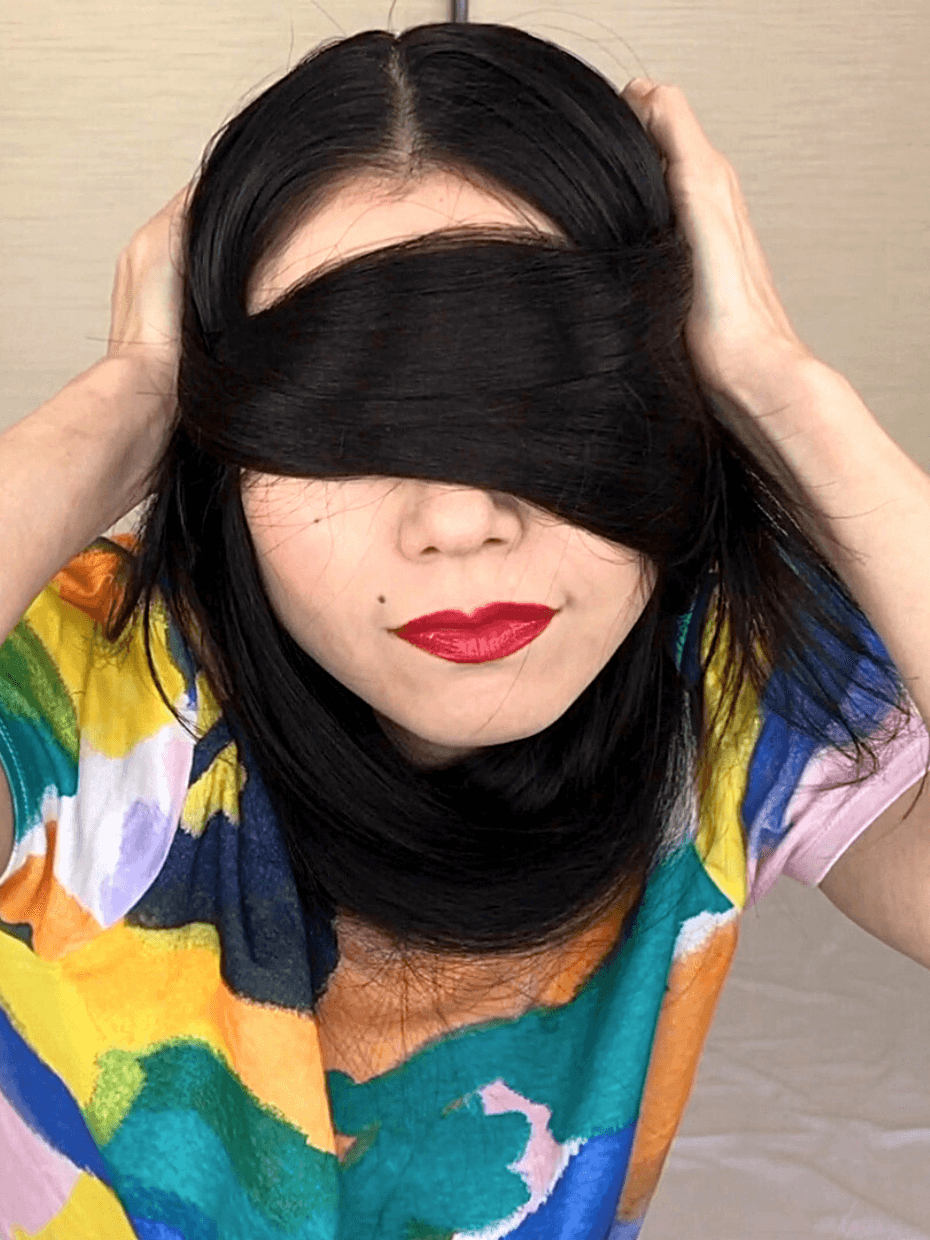 VIDEO - So much hair to show