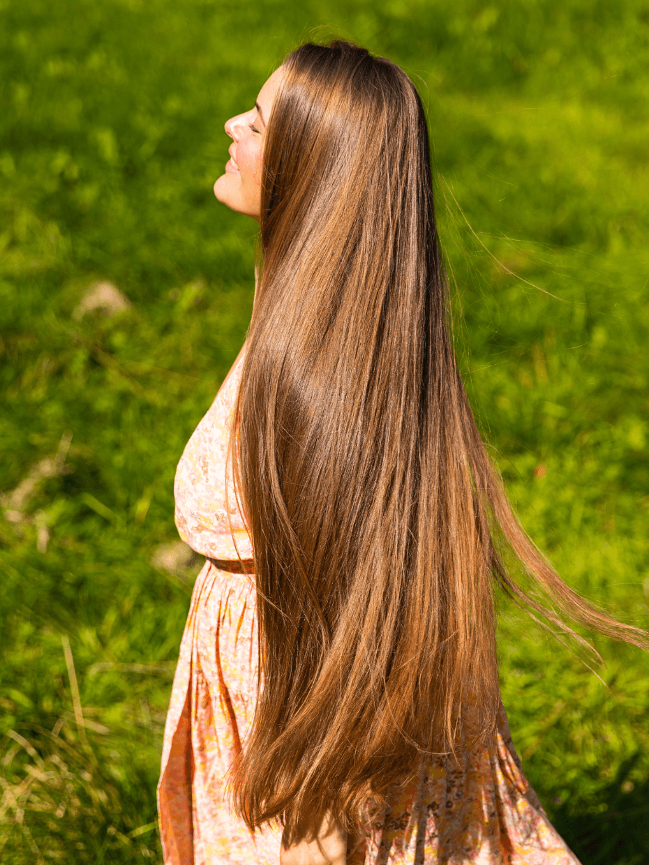 PHOTO SET - Inside the Rapunzel car photoshoot