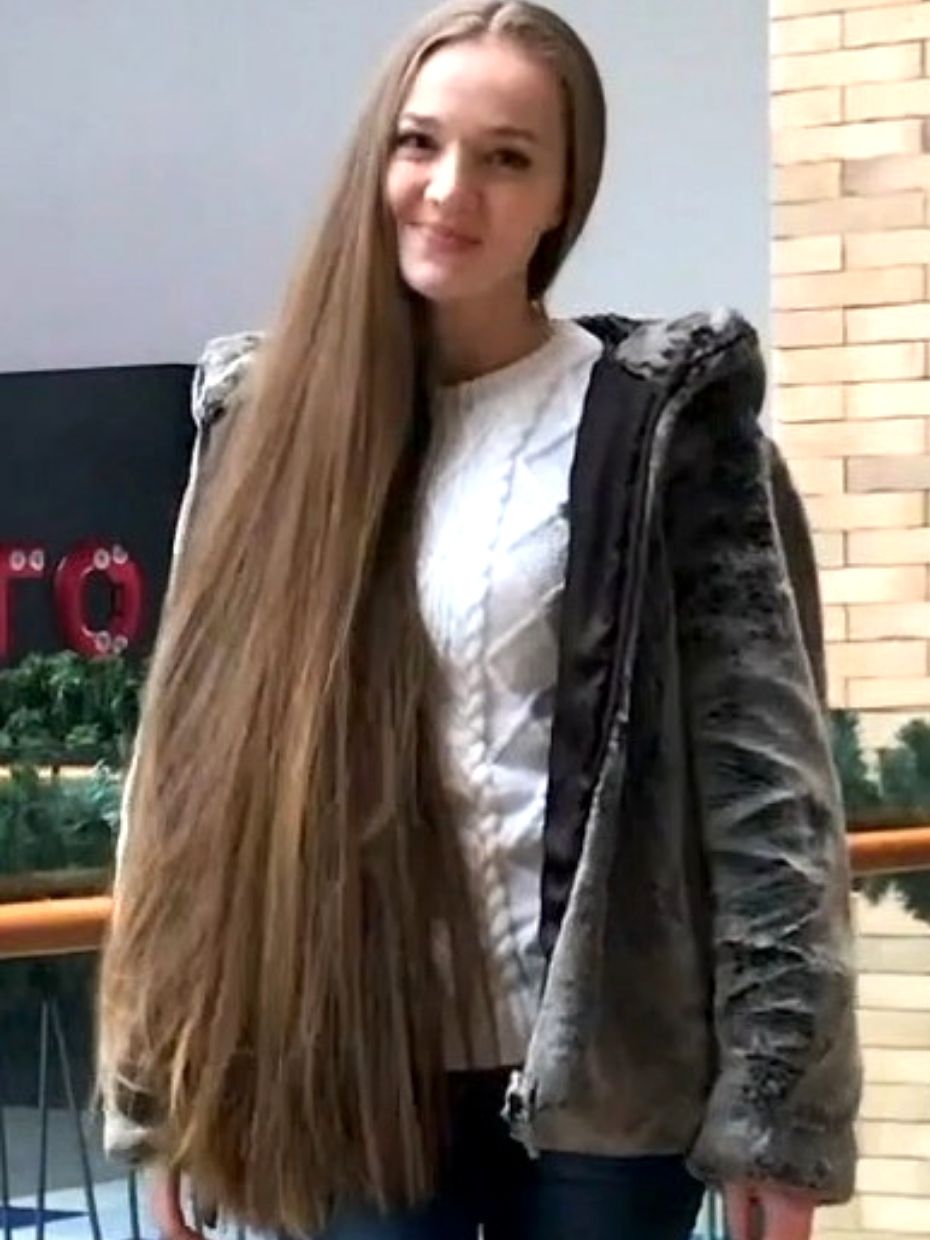 VIDEO - Orysya's hidden hair