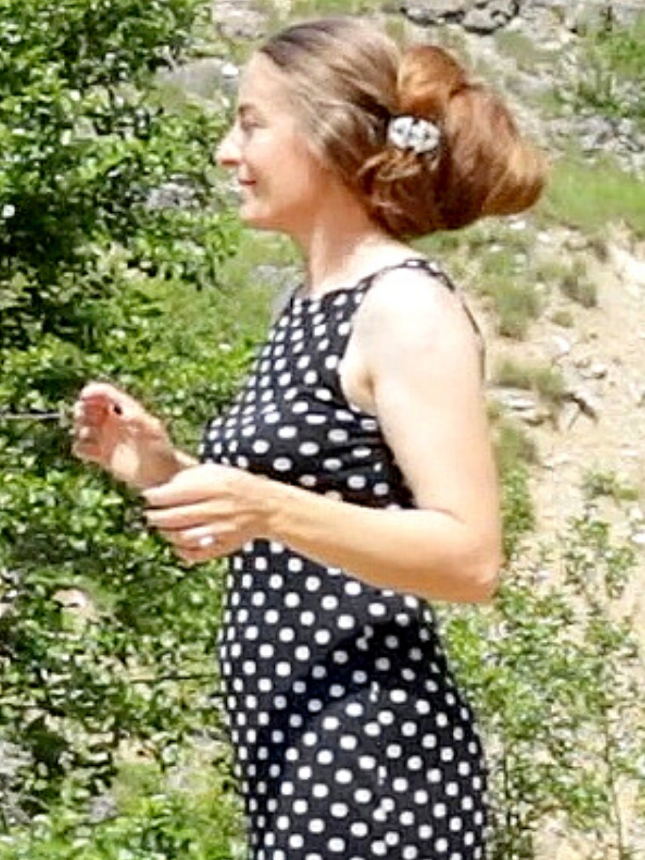 VIDEO - Audrey's thick braids