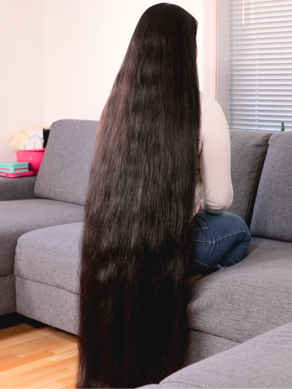 VIDEO - The motion of all that hair