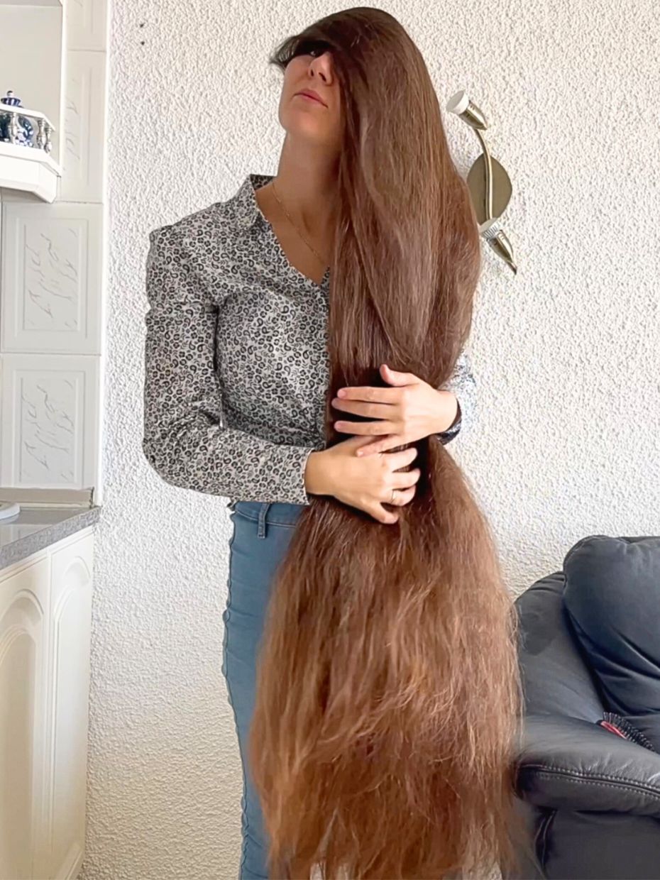 VIDEO - Super long special braid styling