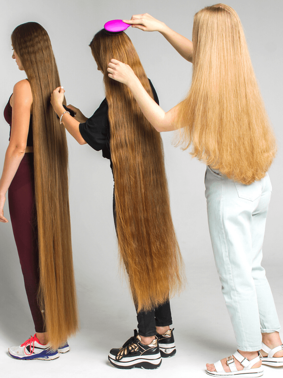 PHOTO SET - Long, longer, longest photoshoot