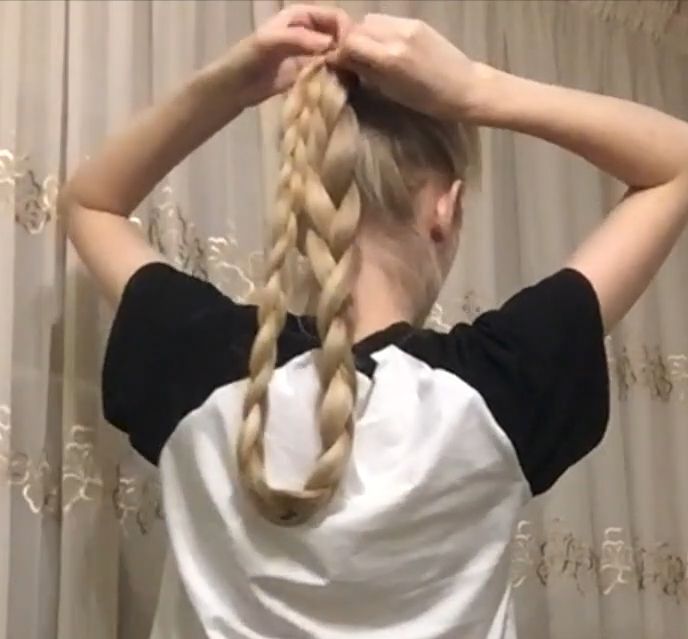VIDEO - Brushing and folded braid