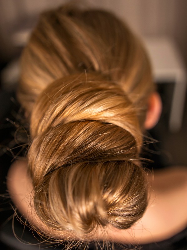 VIDEO - Mila´s double buns