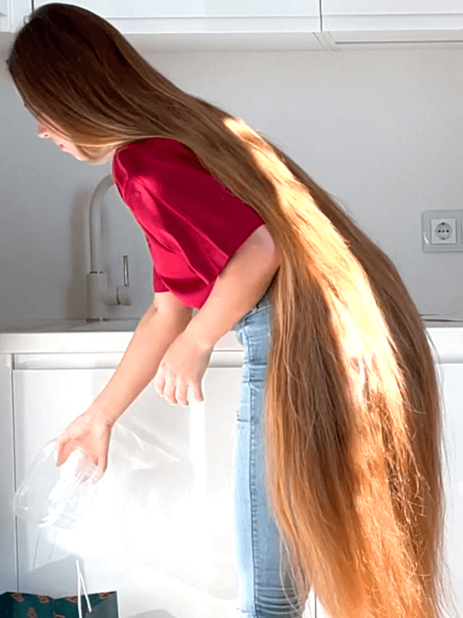 PHOTO SET - The ultimate long hair model photoshoot