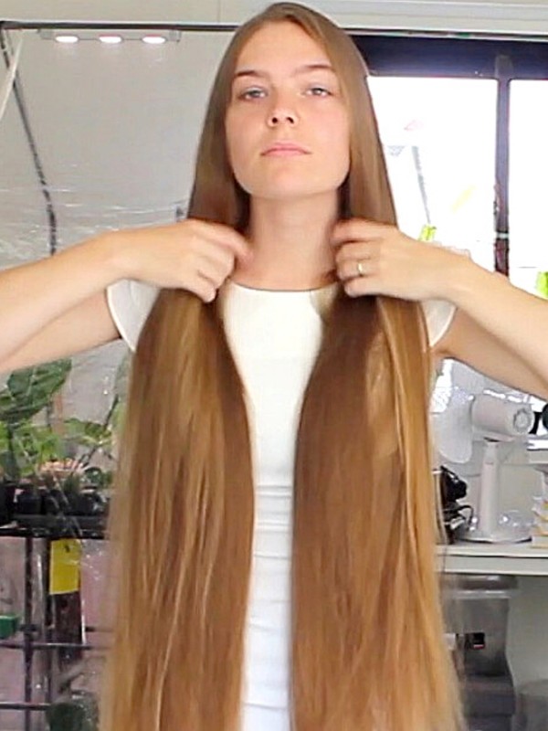 PHOTO SET - The ultimate long hair model photoshoot