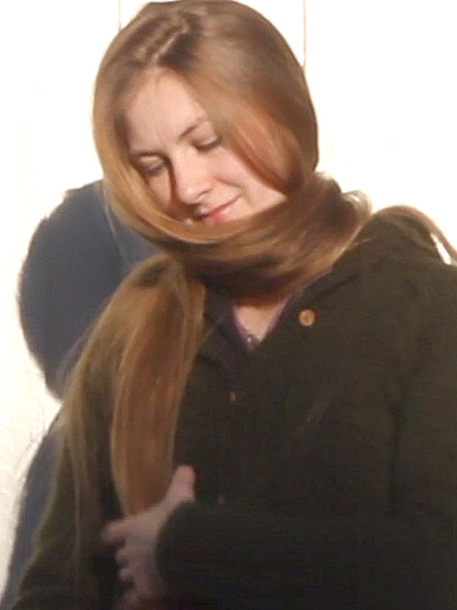 VIDEO - Rakel out in the sun