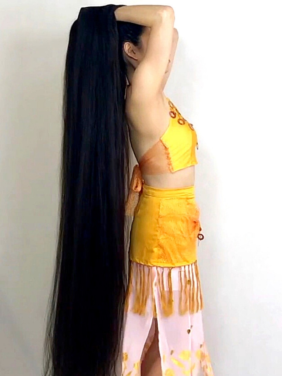 VIDEO - Super long special braid styling