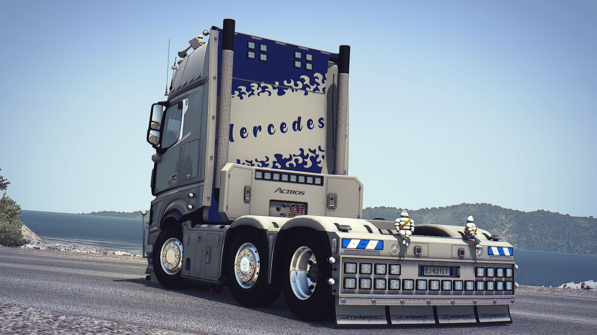 [ETS2 - ADDONS / BUNDLE] DAF XF Euro 6 Super Space Cab MegaMod 2.0