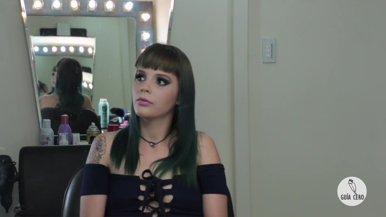 48 Verona: long, short fringe, undercut shaved sides, extreme skullet ...