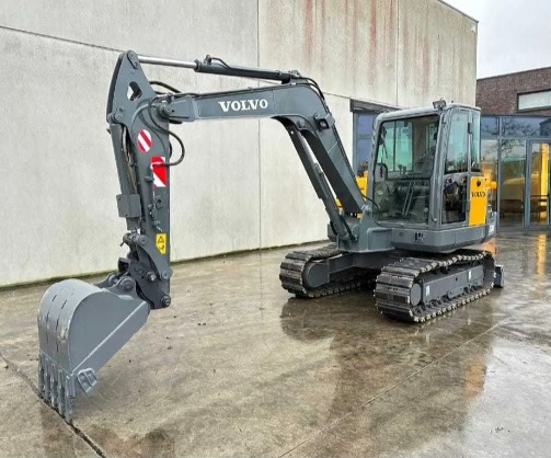 VOLVO EC60C COMPACT EXCAVATOR