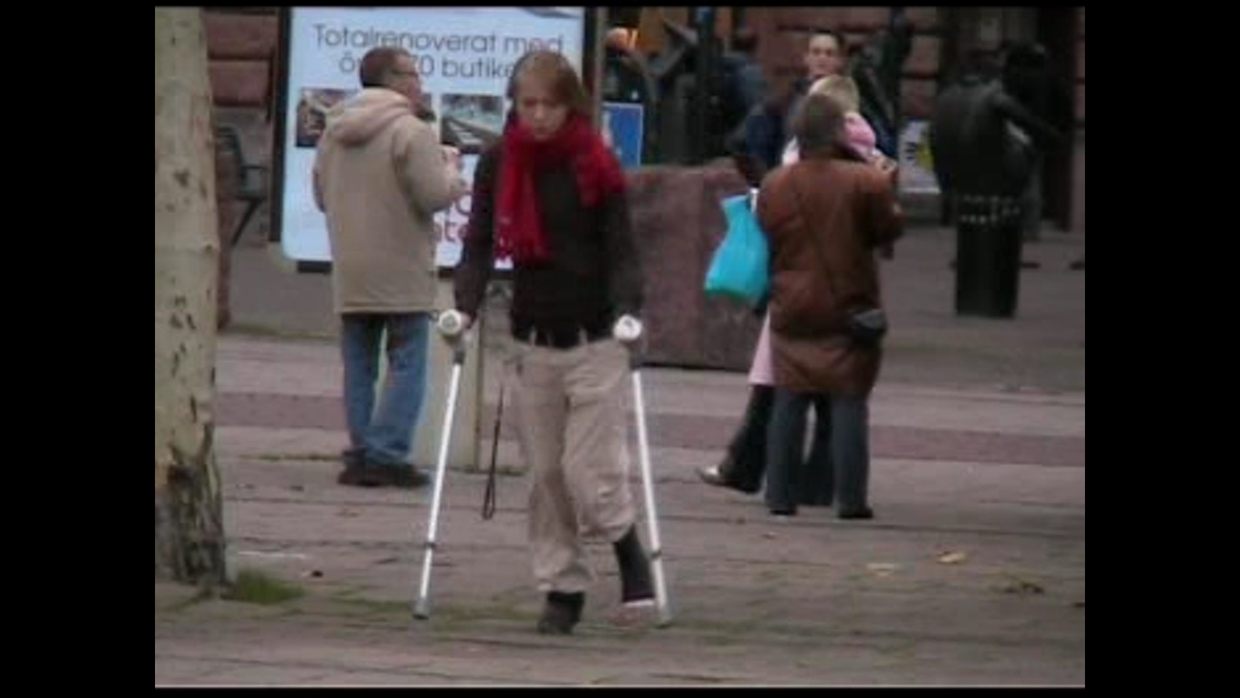 Finelle 3 SLC - I fall and hit my toes - 8 min