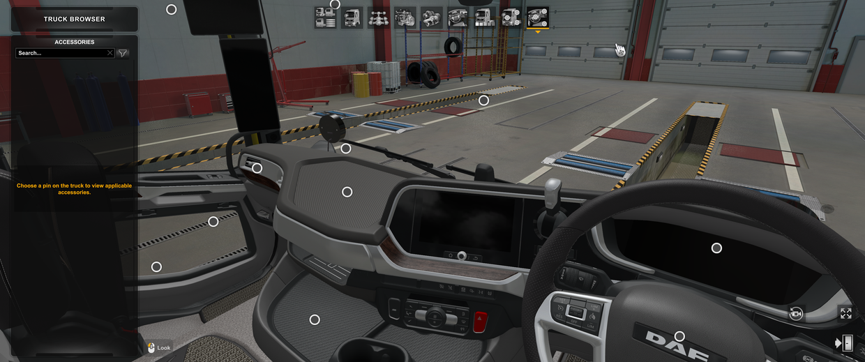 [driver plate, codriver plate tuning part] Front glass lightbox with slot